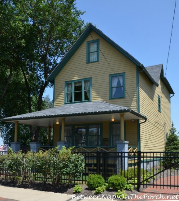 A Christmas Story Movie House Living Room, Cleveland Ohio