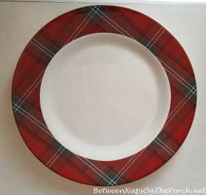 17 Charger Plate Ideas for Your Next Dinner Party