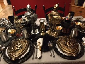 3 Fabulous Themed Table Settings & A Brilliant Napkin Ring Storage Idea