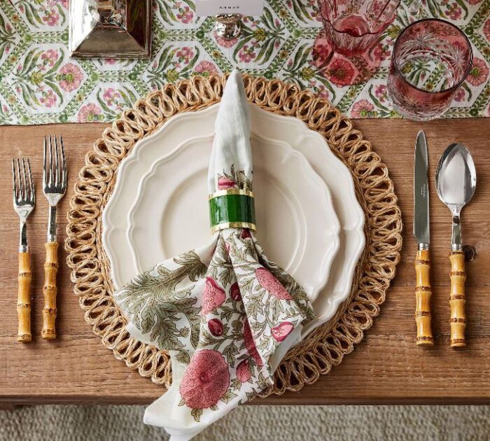 Shell Chargers & Beach Nautical Dinnerware For Summer Dining!