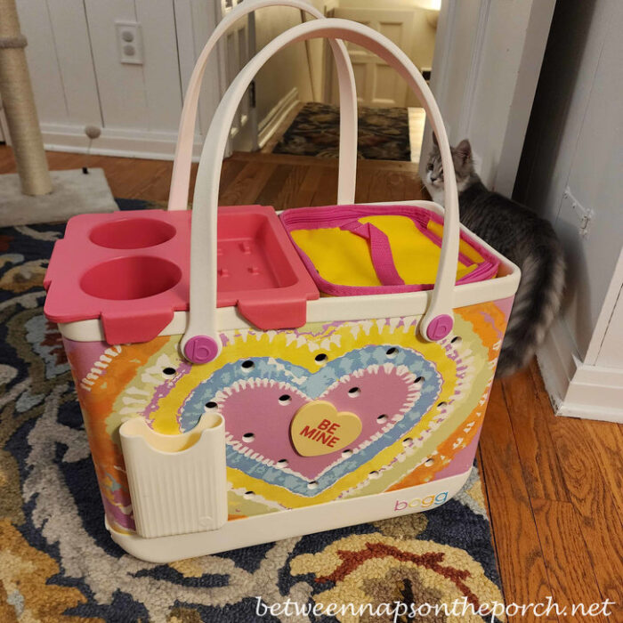 Decorating My Heart Bogg Bag: Adorable Spring-Summer Bogg Bits